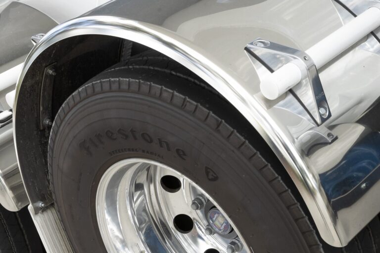 The Edge That Sets Us Apart: RHINO’s Ripple-Free Advantage - Rhino ...